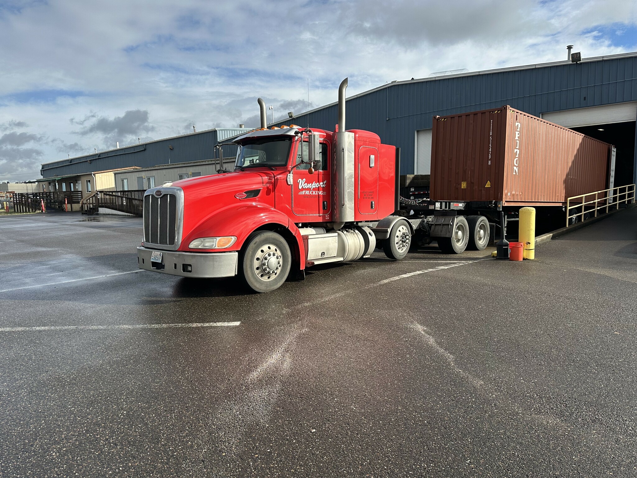 VANPORT TRUCKING - WE EXCEED ALL EXPECTATIONS
